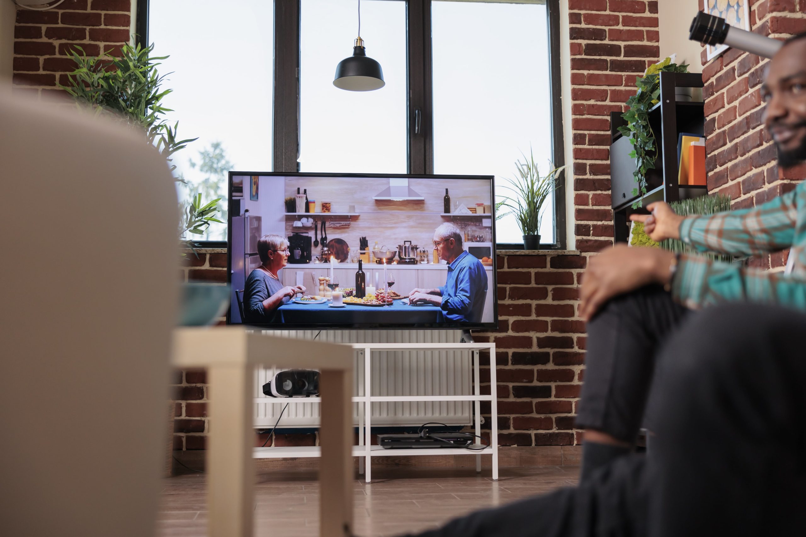 Everything you need to know about VOD/OTT advertising - Spyrosoft